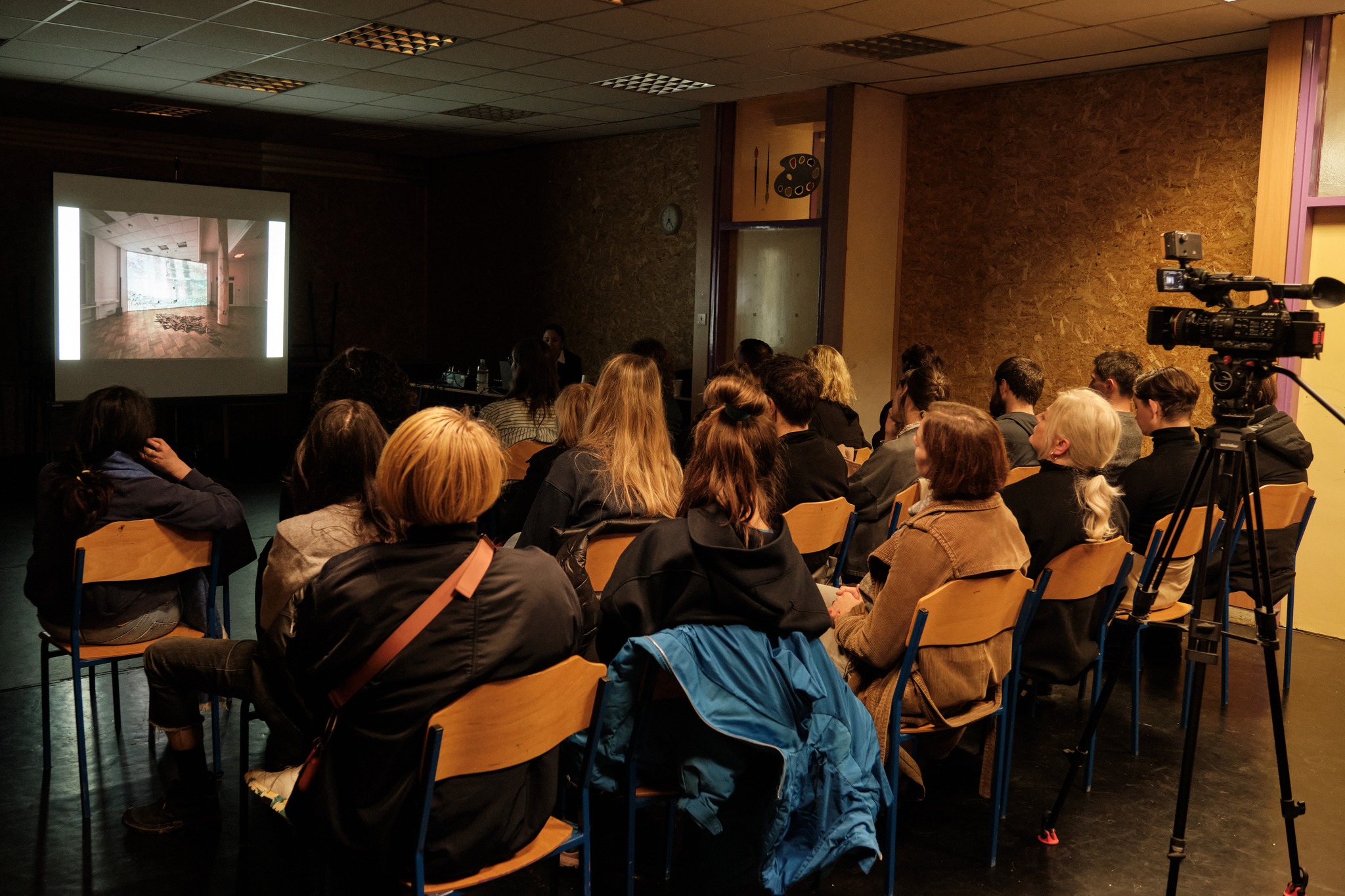 iLiana Fokianaki, Kako funkcioniraju ustanove pod opresivnim sustavima ...